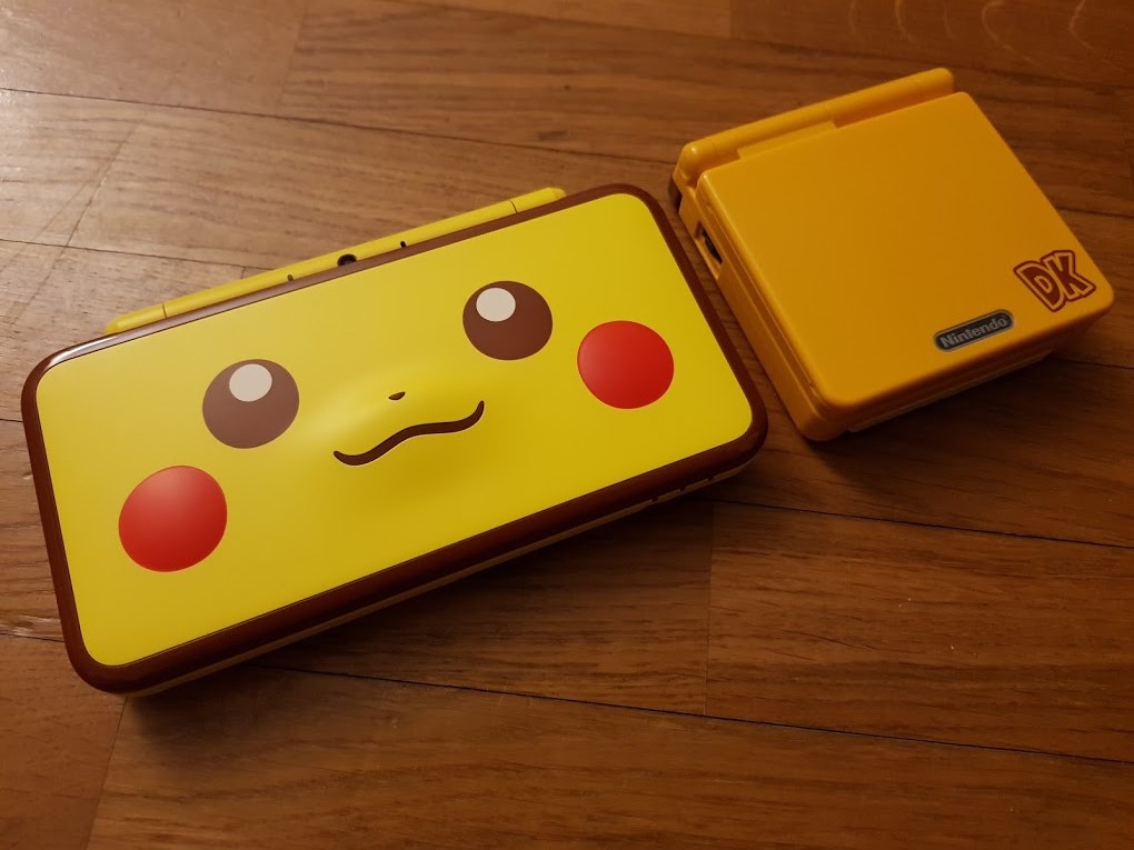 [UNBOXING] Nintendo 2DS XL - Pikachu Edition - JohnCouscous.com